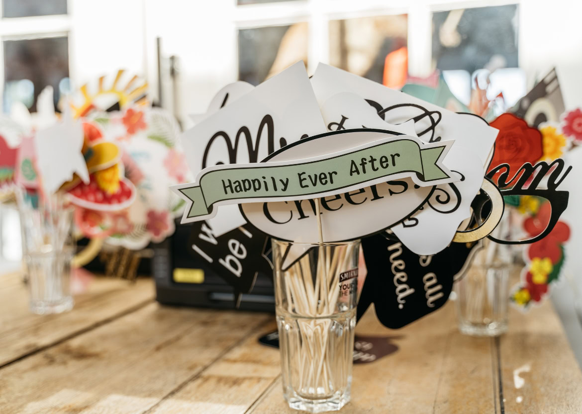 Features: Photo Booths - North Carolina Bridal & Wedding Expo